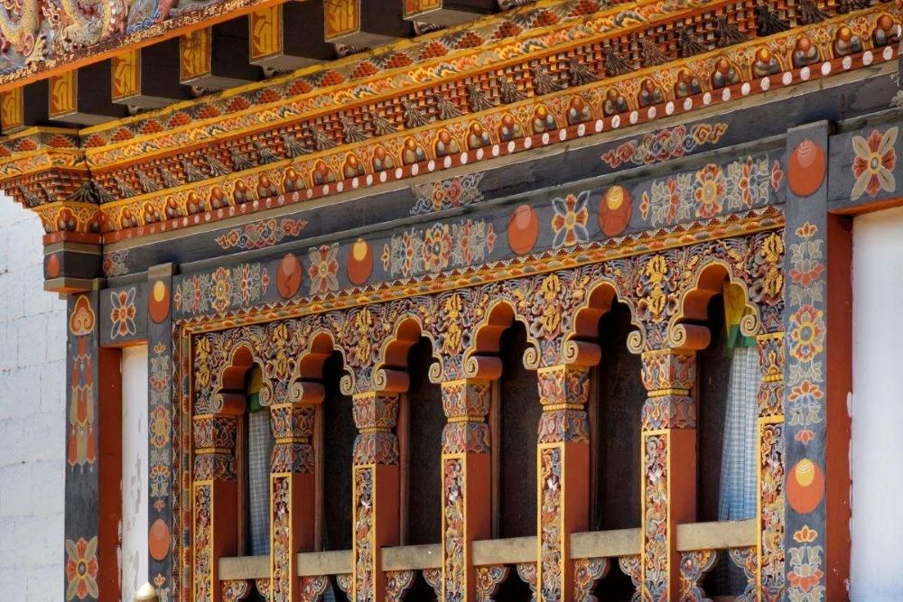 ZORIG CHUSUM – THE 13 BHUTANESE TRADITIONAL ARTS AND CRAFTS